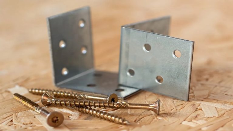 What Screws To Use For Subfloor: The Ultimate Guide