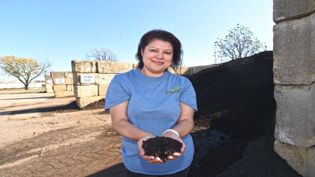 Dyno Dirt: Unleash Explosive Growth!