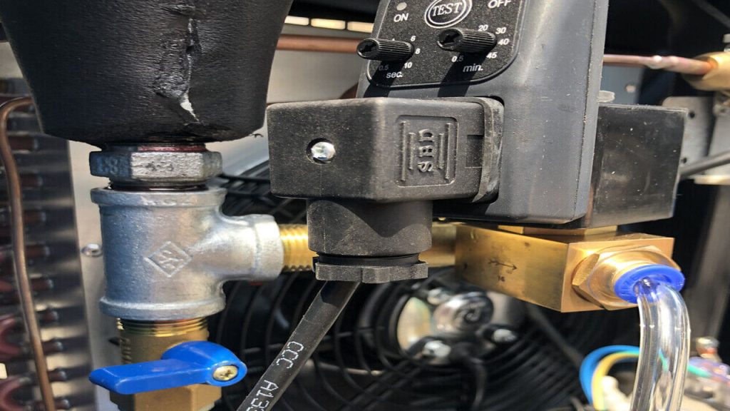 Simple Guide: Air Compressor Unloader Valve Adjustment